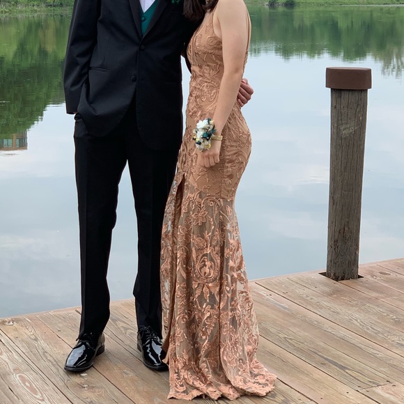 Windsor | Dresses | Windsor Gold Promformal Dress | Poshmark